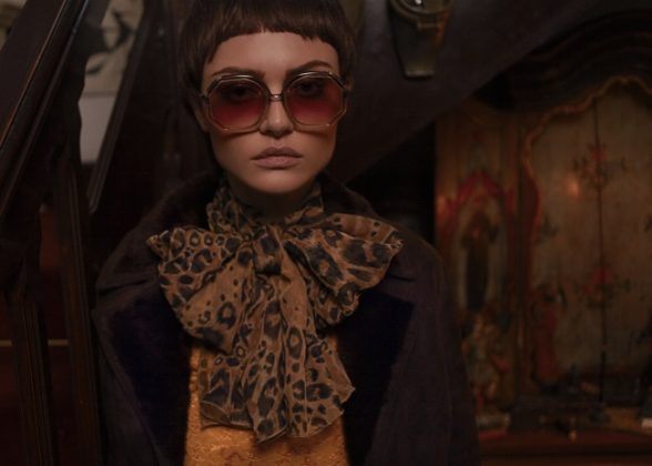 Bank Lady: abiti e ispirazioni rétro per l'ultimo fashion film di Mario ...