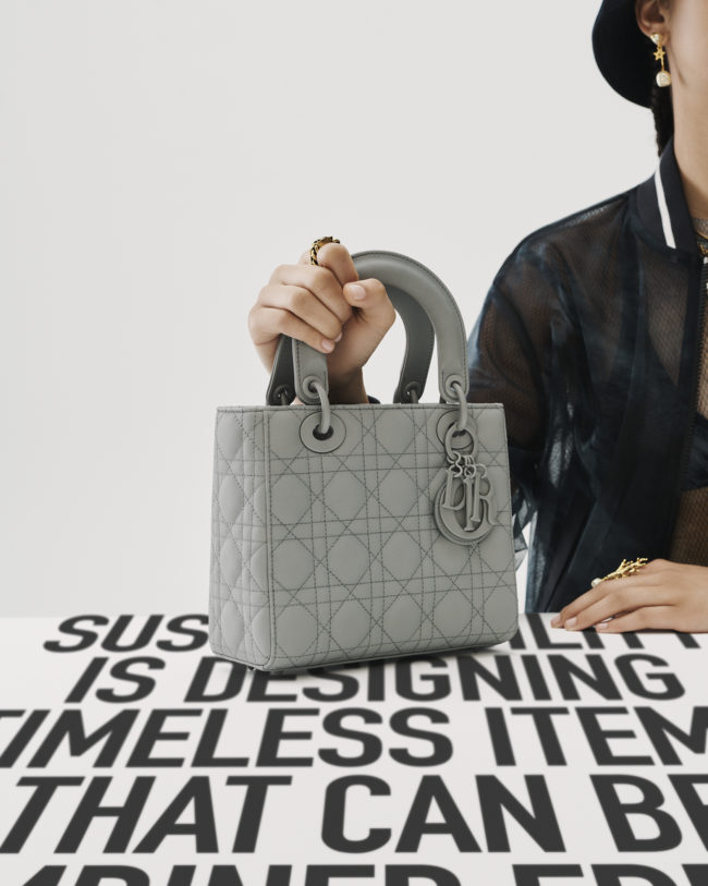 Dior Fall 20 Tie & Dye prints - Fashinpress.it